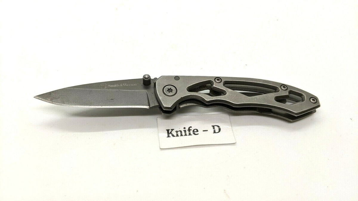 Smith & Wesson Model CK400 Folding Pocket Knife Gray Frame Lock Stainl ...